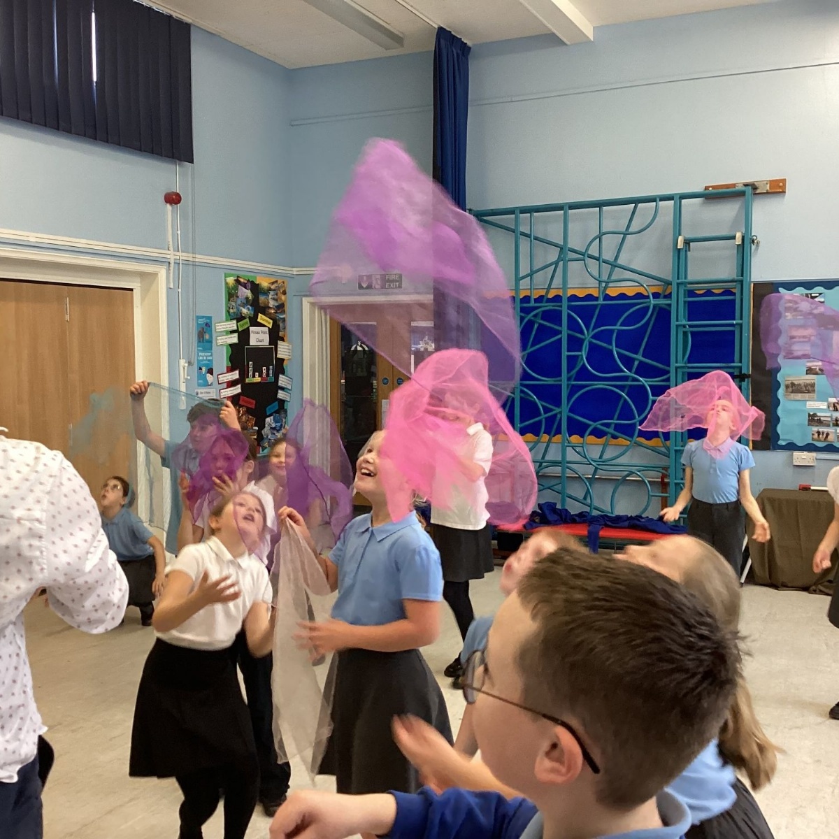 Chelmondiston Church of England Primary School - Circus Skills